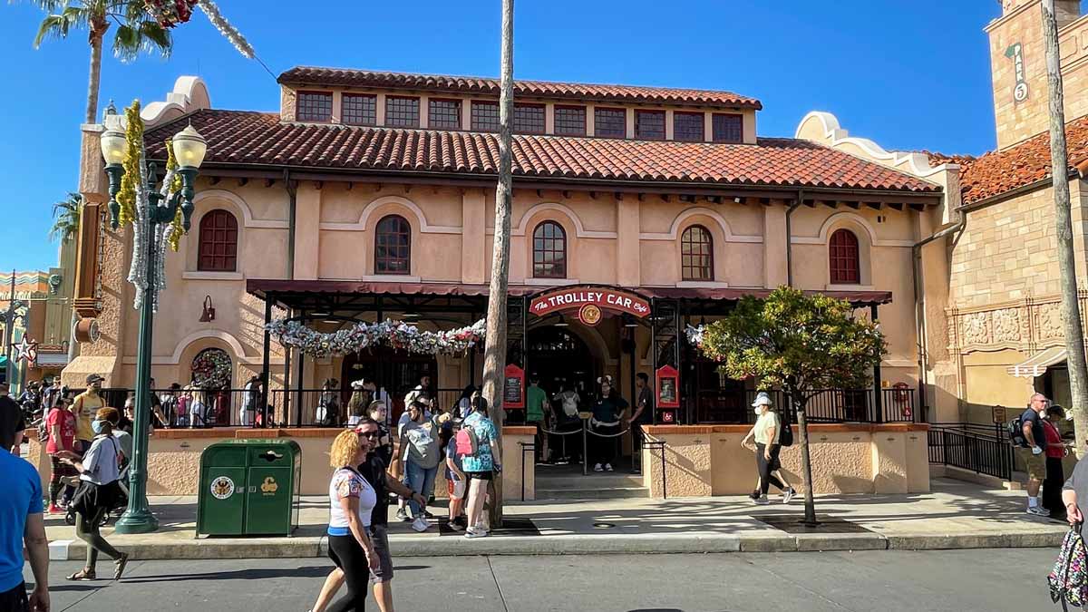 The Architecture of Hollywood Studios - Trolley Car Cafe - WDWArchiGeek